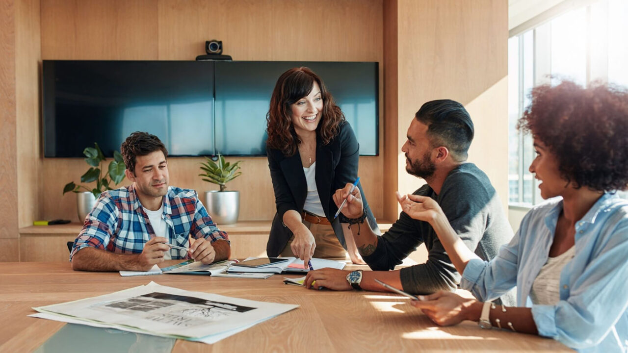 AI Lifecycle Management: Complete Medium-Enterprise Guide